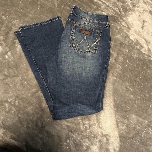 Wrangler | Jeans | 8w X 34 Wrangler Retro Mae Jean Ms Wash 9pwzms ...